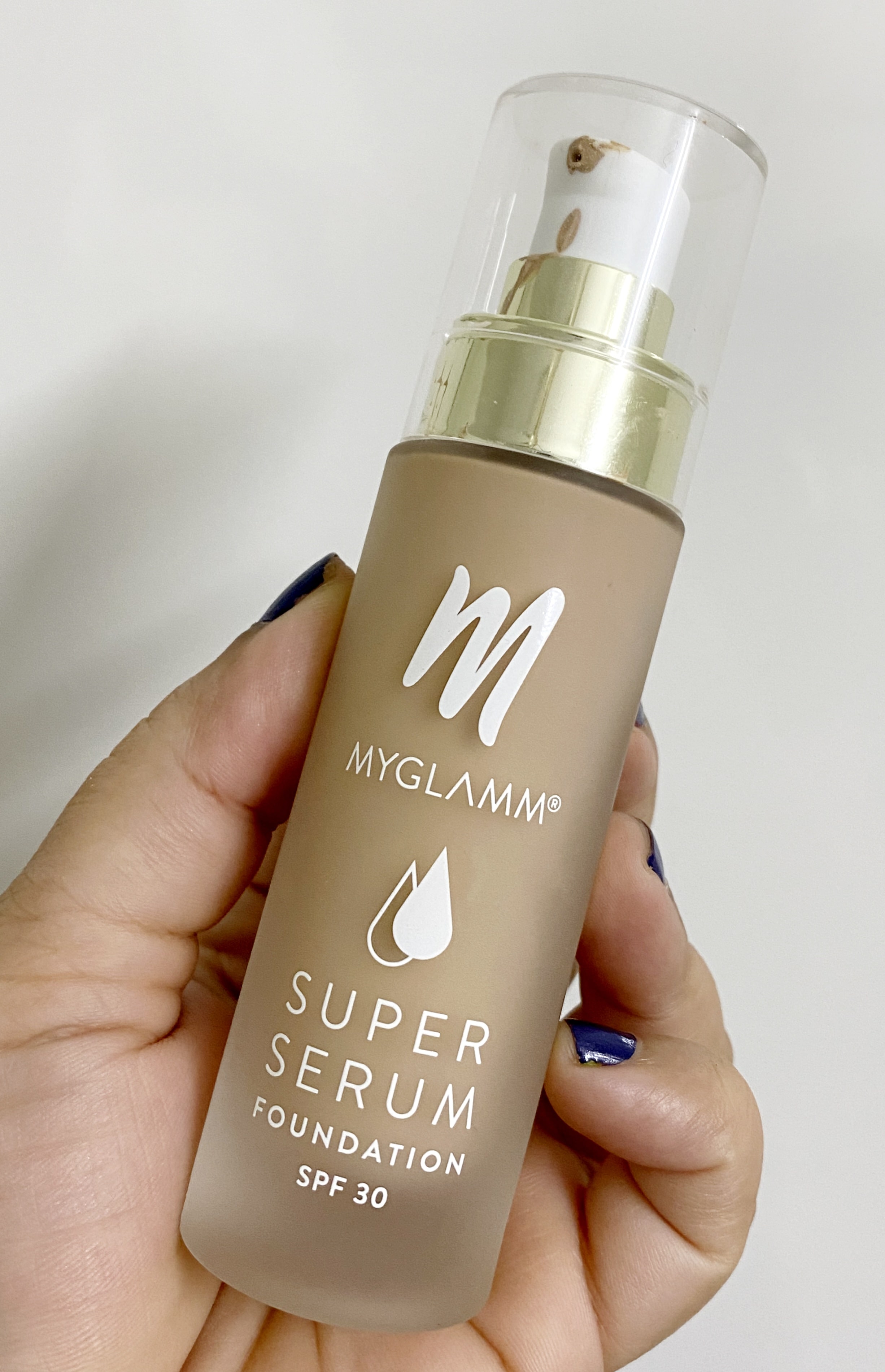 MyGlamm Super Serum Foundation with Hyaluronic Acid & SPF 30 - makeupadda